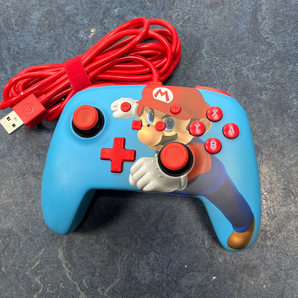 Pre-owned Ninetendo switch Switch Controllers Mario - Own4Less